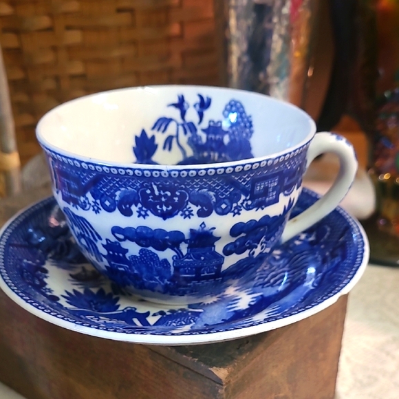 Vintage | Dining | Vintage Blue Willow Cup Saucer Set | Poshmark